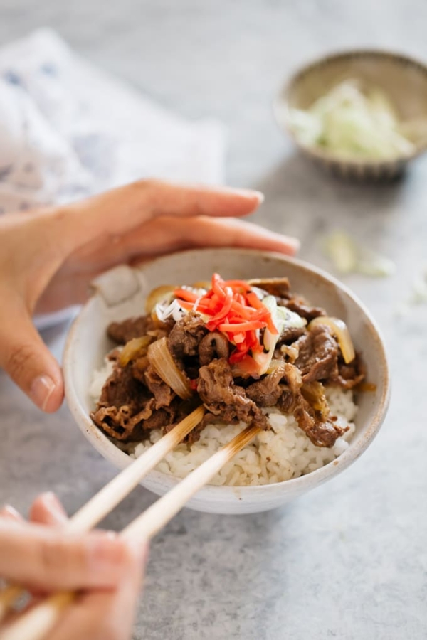 Gyudon Japanese Beef Bowls - Chopstick Chronicles