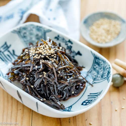 Kombu Tsukudani 昆布の佃煮 - Chopstick Chronicles
