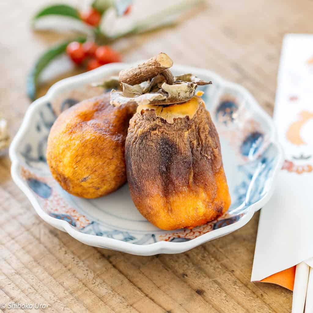 Hoshigaki Dried Persimmons 干し柿 | Chopstick Chronicles